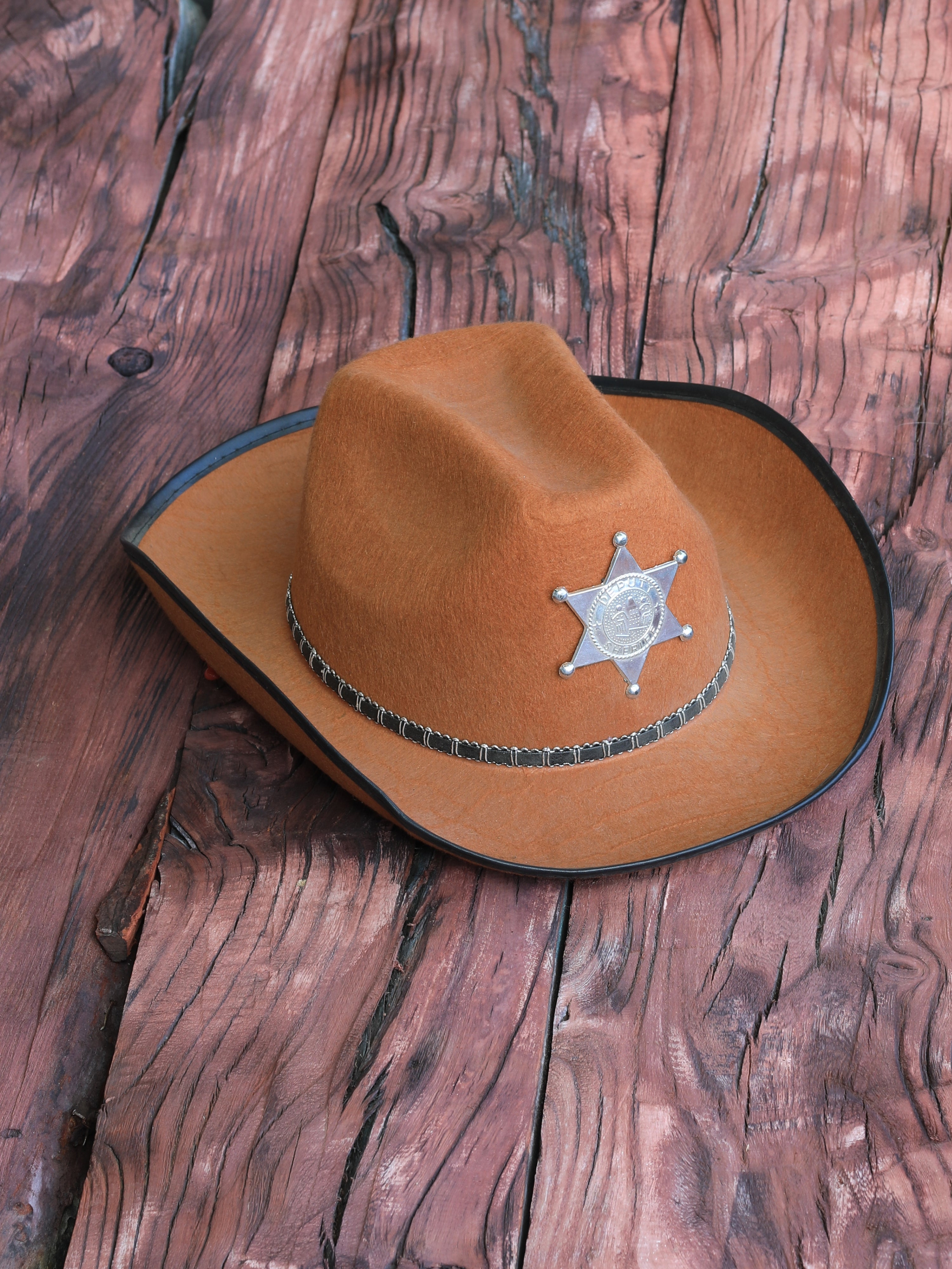6 Common Cowboy Hat Shapes & Styles (With History) – Wild Jolie